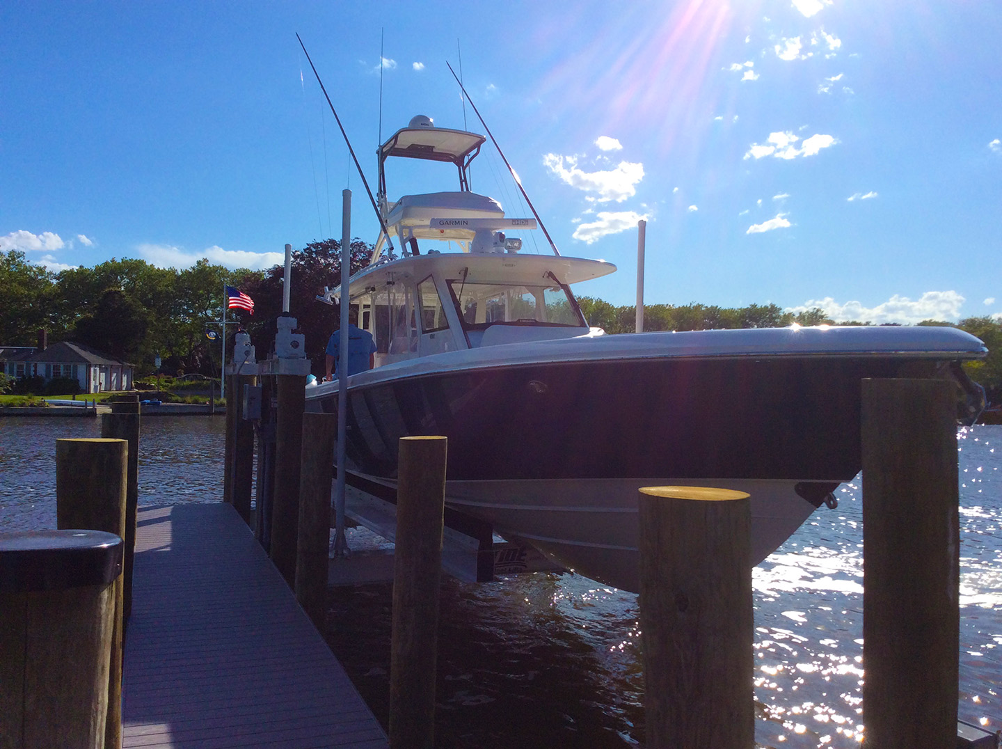 Hi-Tide Yacht Lifts – Aboatlift